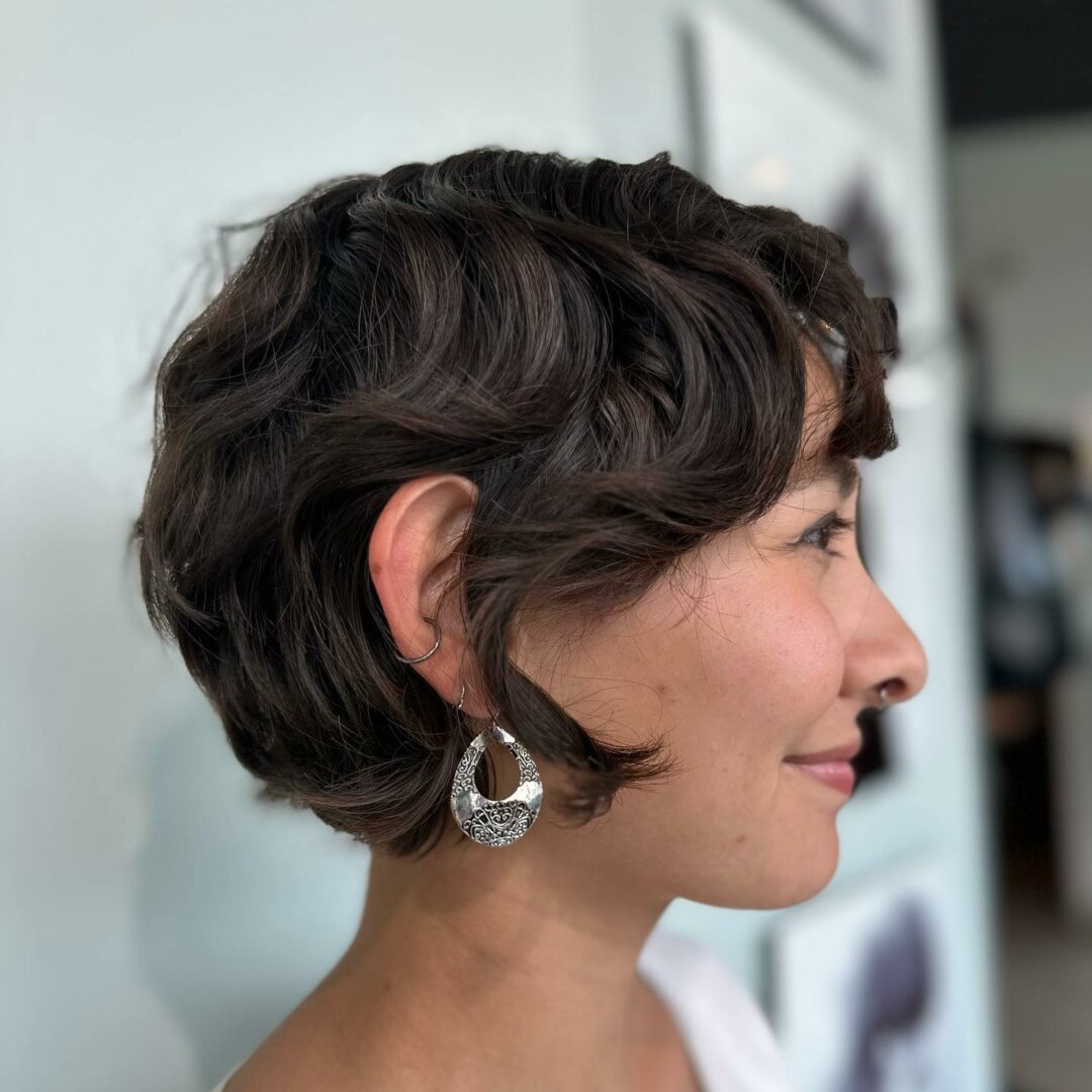 The Perfect Length? These 16 Ear-Length Cuts Say Yes