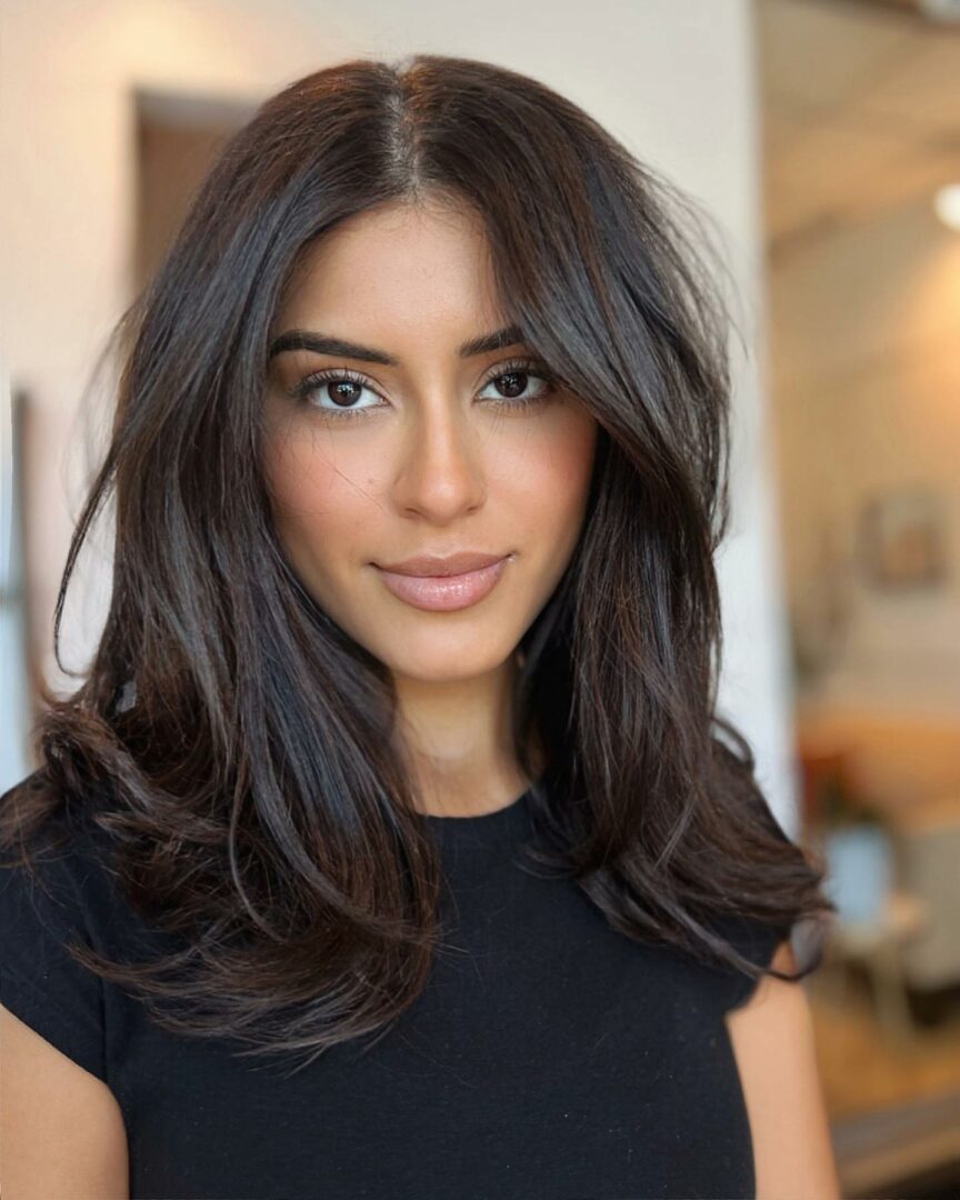 12 Trendy Shoulder-Length Haircuts Everyone Will Be Wearing Soon