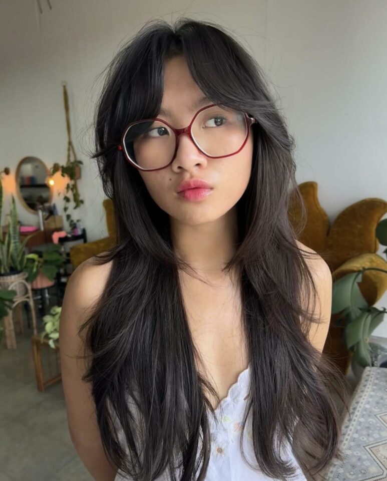 From Soft Layers To Sharp Bobs, These 16 Haircuts Work Best For Asian ...