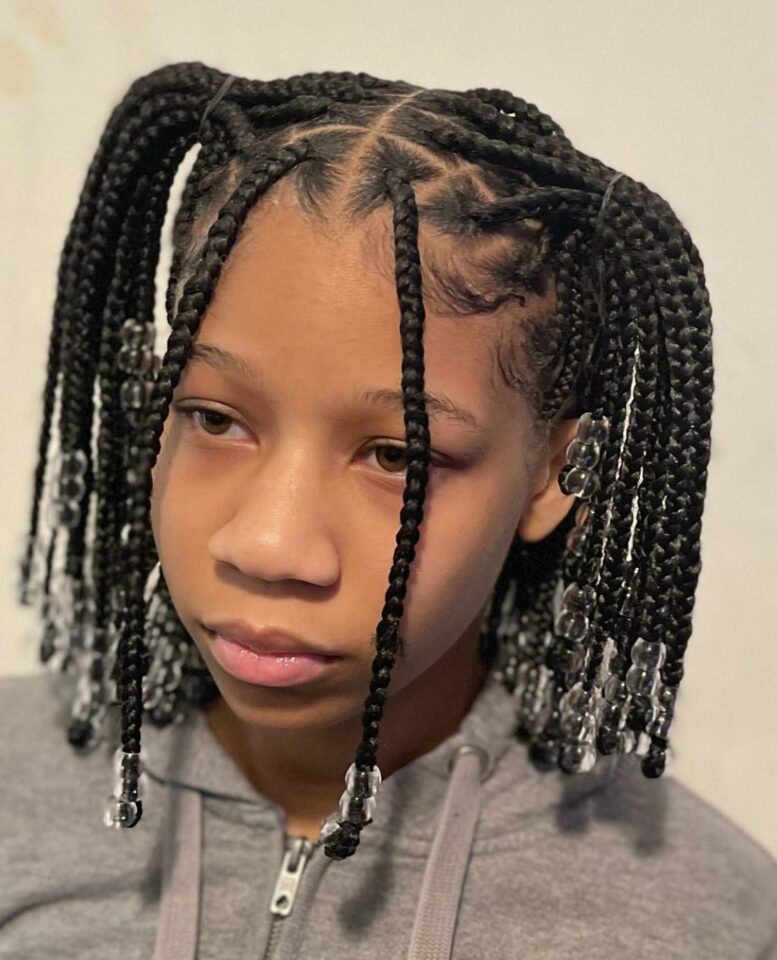 12 Knotless Braids With Beads Ideas That Will Make You Fall In Love ...