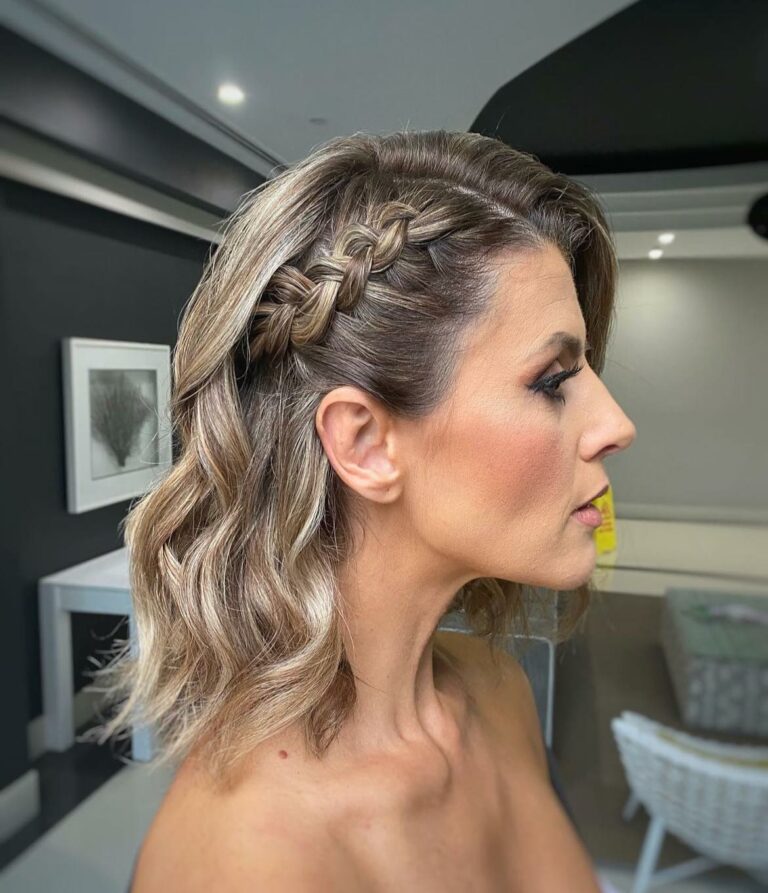 11 Side-Swept Hairstyles For Every Occasion And Polished Look