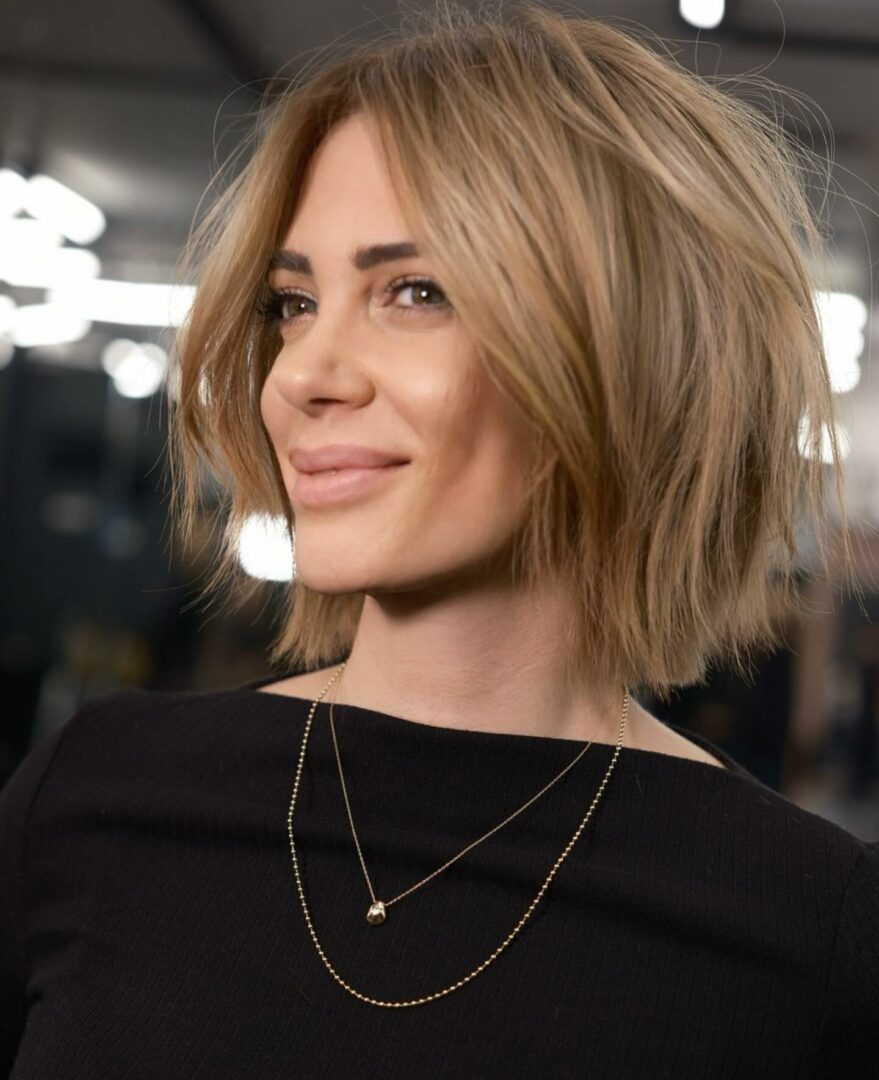 10 Bouncy Layered Bobs For Women With Thick Hair