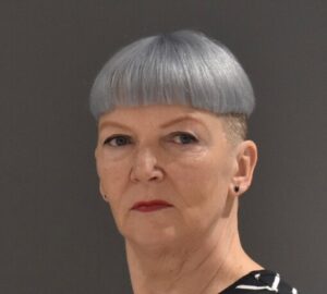 11 Rejuvenating And Chic Asymmetrical Haircuts For Women Over 60