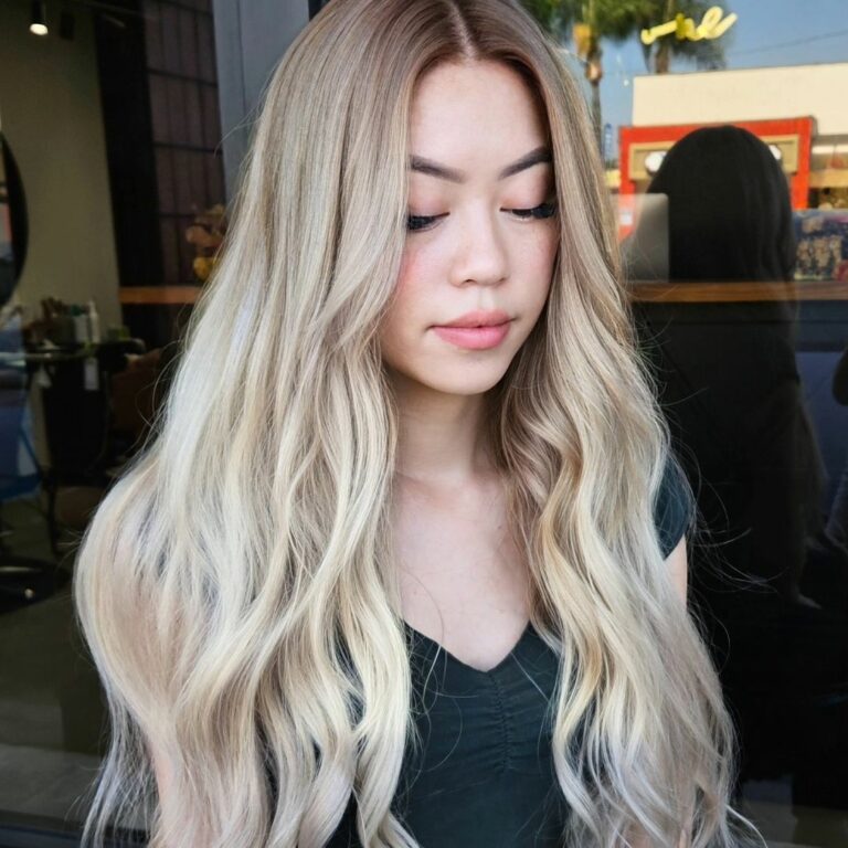 10 Stunning Root Melt Ideas To Help You Go From Brunette To Blonde In ...