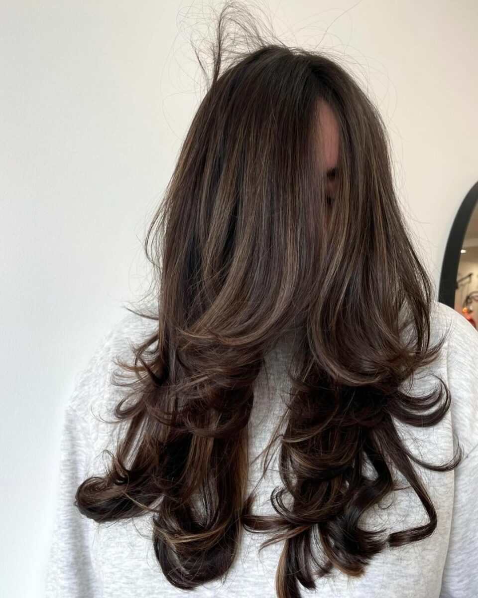 10 Haircuts For Thin Hair That Will Turn Fine Strands Into Voluminous Locks