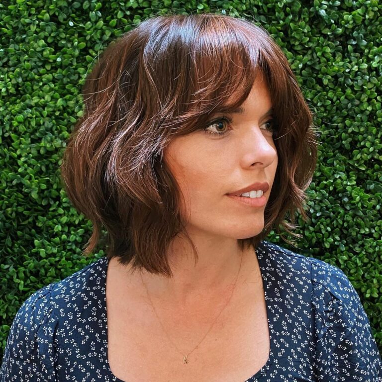 10 Most Stylish Bob Haircuts With Bangs For Round Face Shapes
