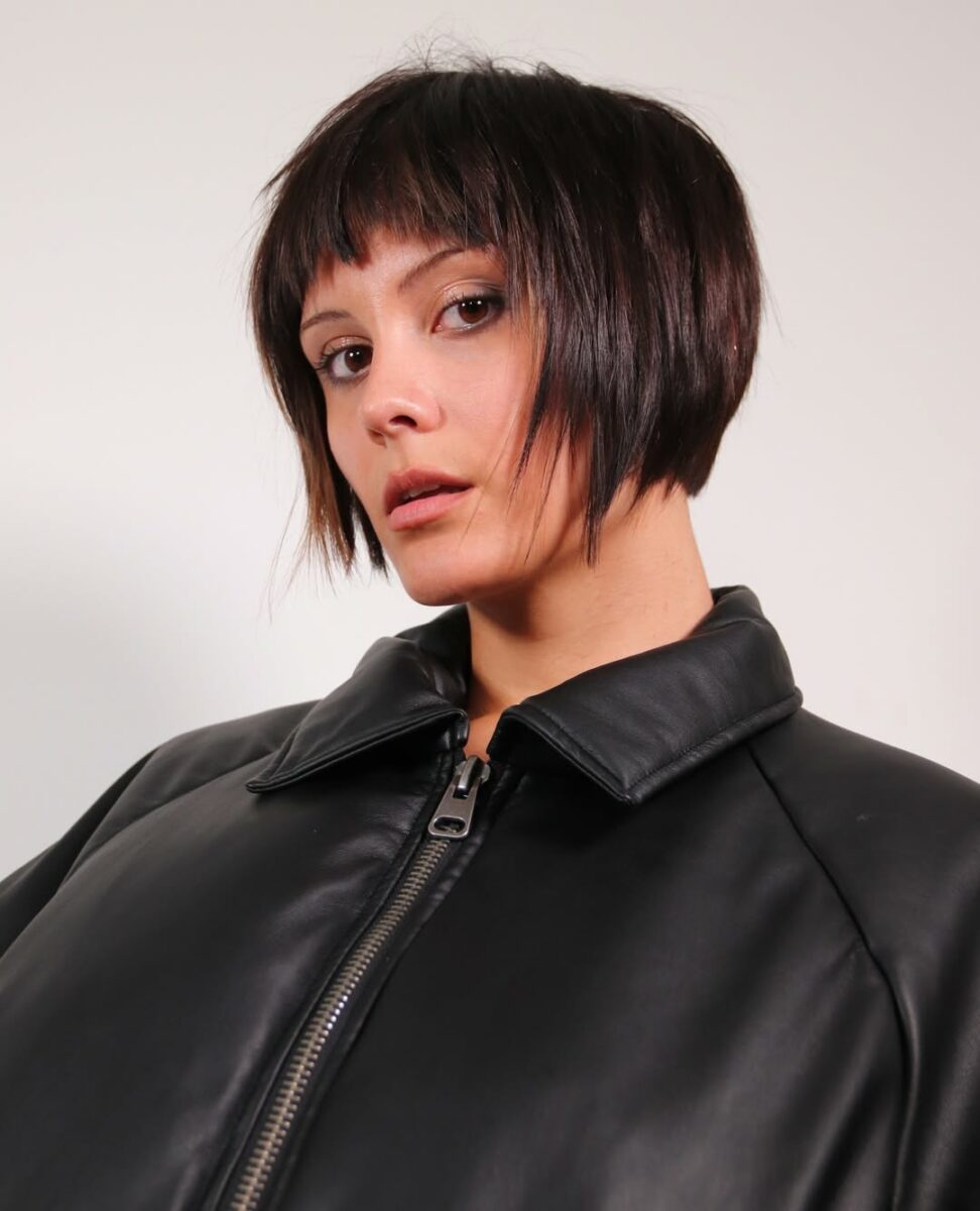 10 Trendy Ways To Wear Graduated Bob With Bangs