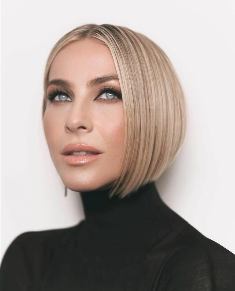 12 Chin-Length Blunt Bobs For Every Aesthetic And Personality