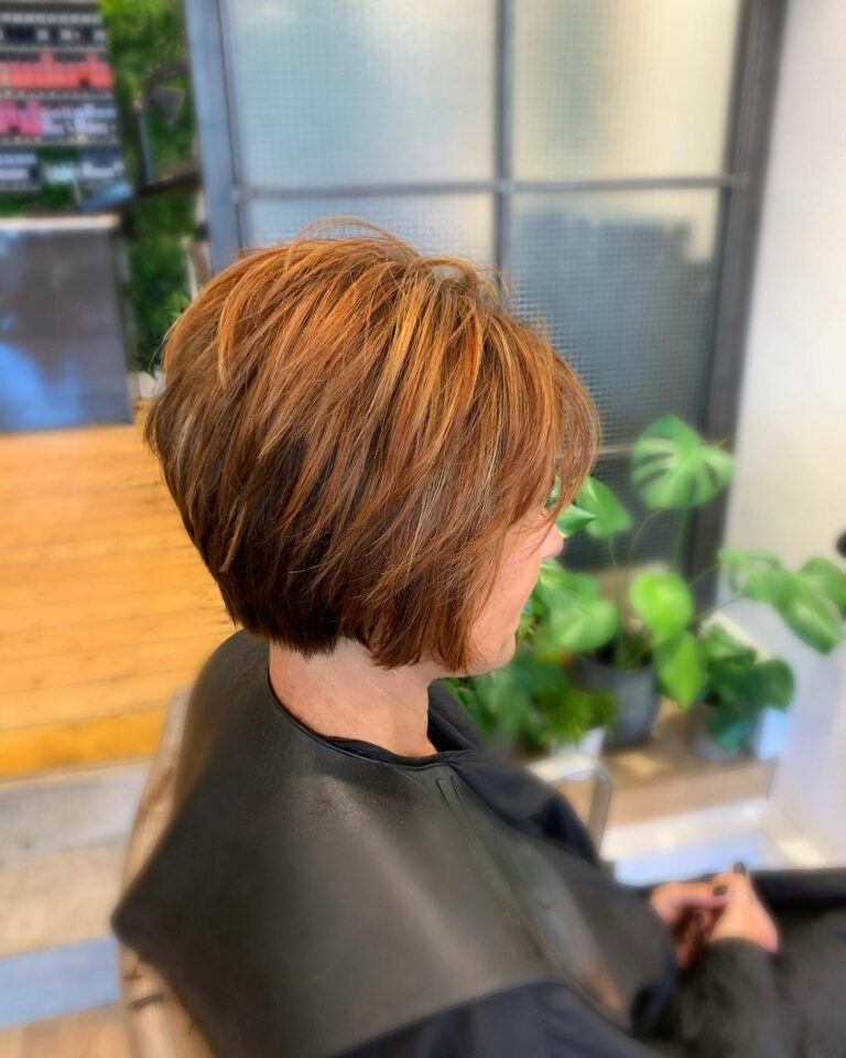 11 Short Graduated Bob Haircuts For The Fashion-Forward Ladies