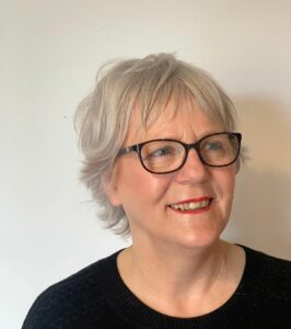 11 Stunning Long Pixie Cuts For Women Over 60 That Will Make You Feel ...