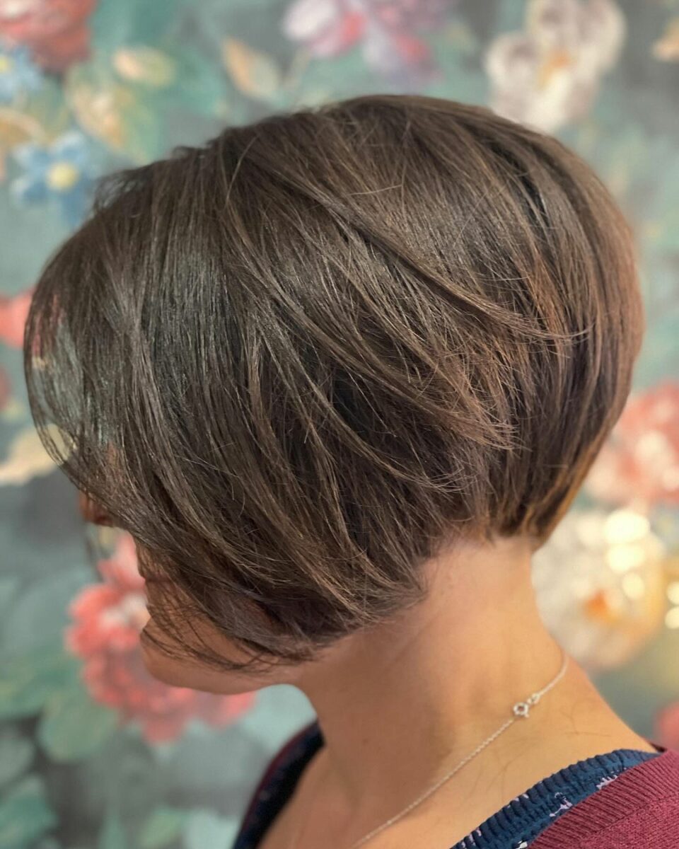 11 Short Graduated Bob Haircuts For The Fashion-Forward Ladies