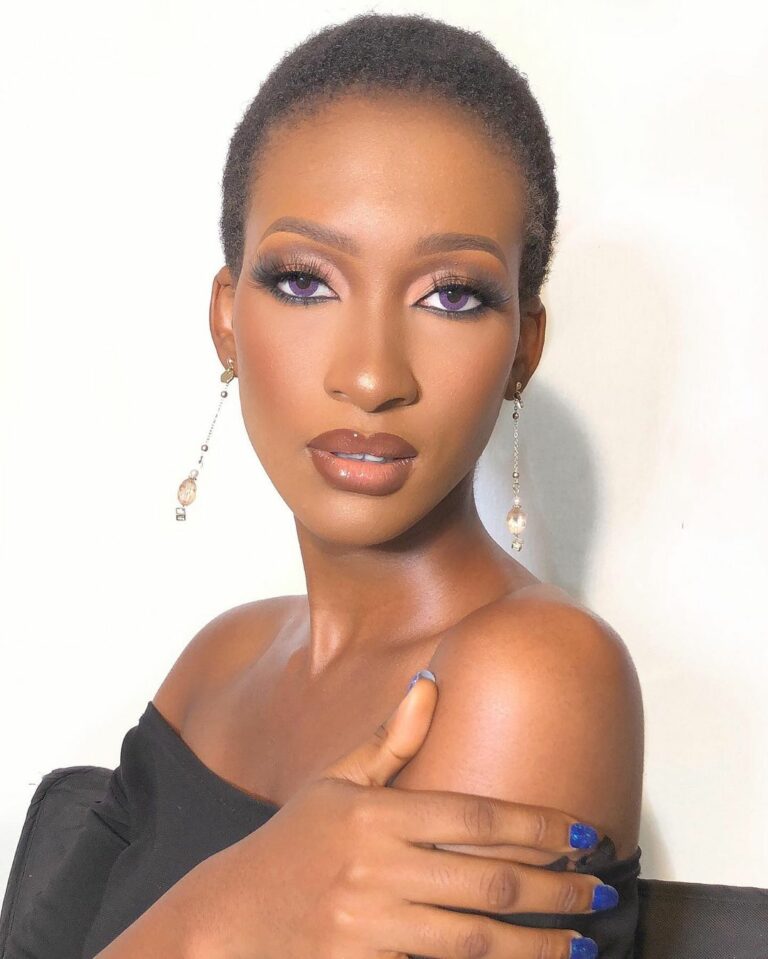 12 Low-Cut Hairstyles For Ladies Mixing Charm And Ease