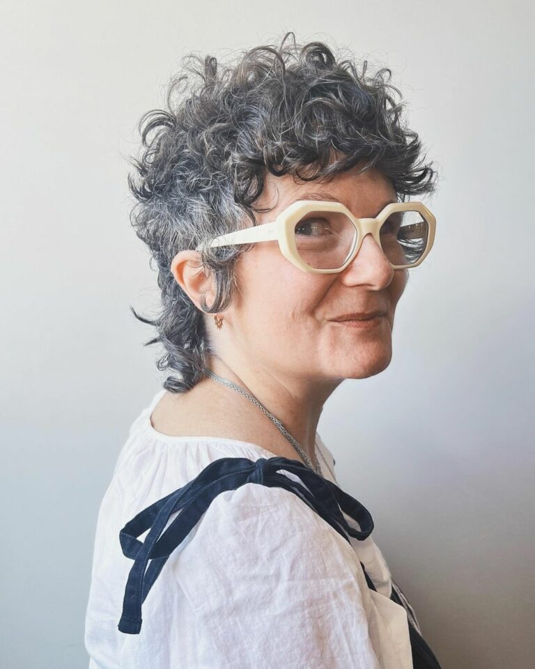 15 Incredible Shag Haircuts For Older Women To Copy ASAP