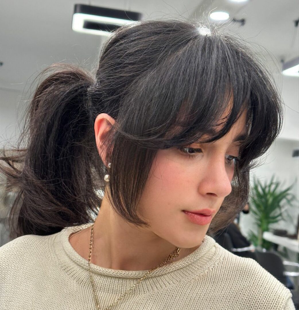 11 Curtain Bangs Ideas For Straight Hair That Look Effortlessly Chic