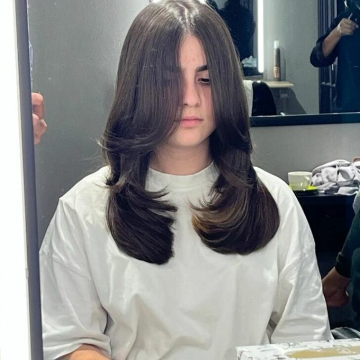 10 Haircuts For Thin Hair That Will Turn Fine Strands Into Voluminous Locks