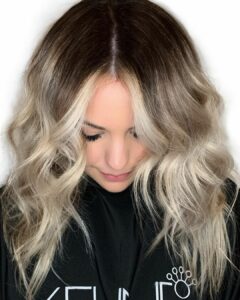10 Stunning Root Melt Ideas To Help You Go From Brunette To Blonde In ...