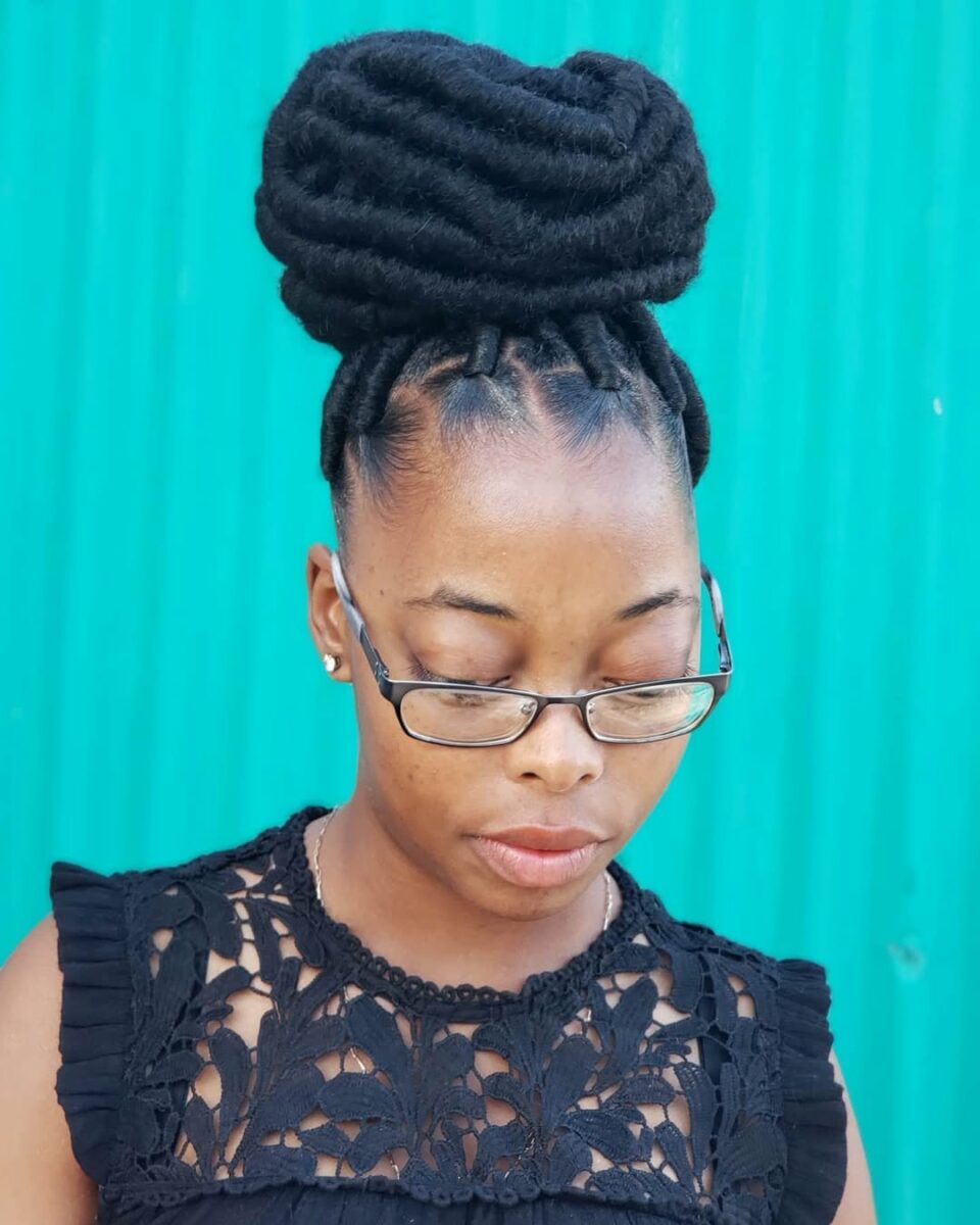14 Ways To Transform Your Look With Faux Locs Hairstyles