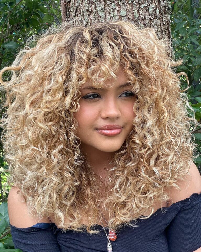 10 Fluffy Hairstyles That'll Make Puffy Hair A Thing Of The Past