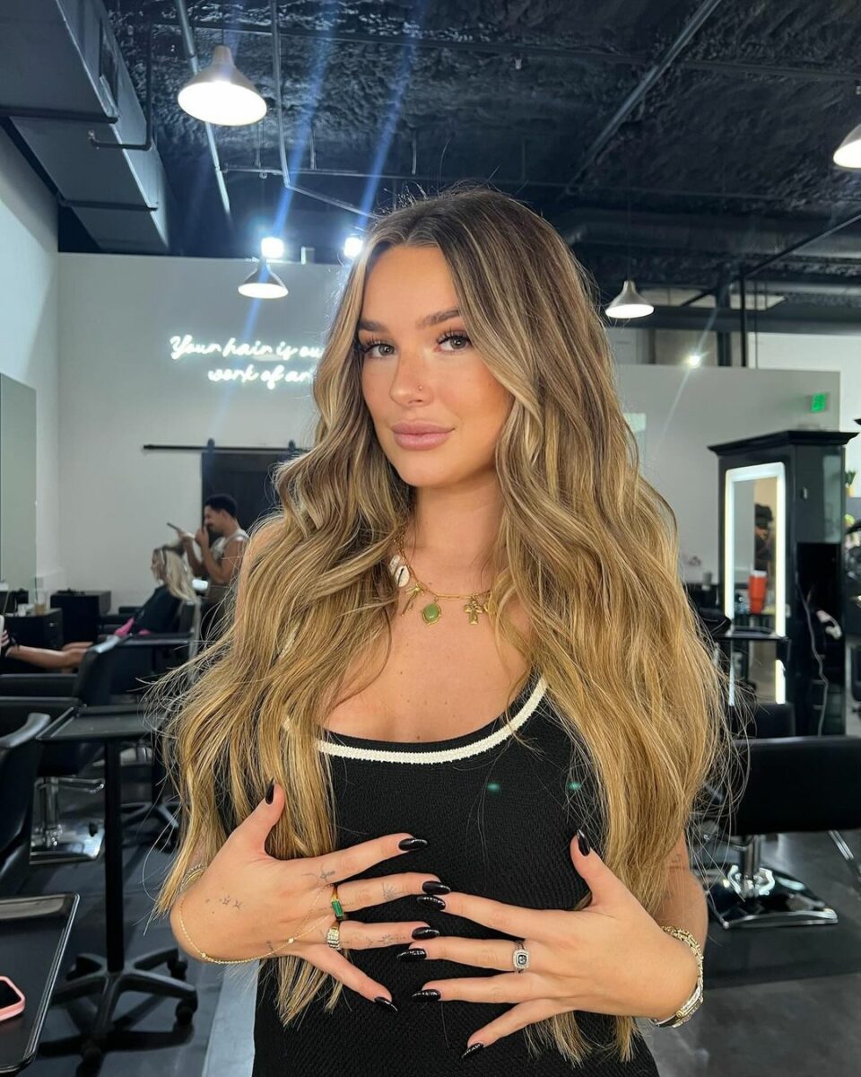 10 Fluffy Hairstyles That'll Make Puffy Hair A Thing Of The Past