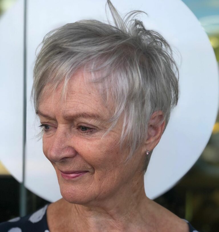 11 Stunning Long Pixie Cuts For Women Over 60 That Will Make You Feel ...