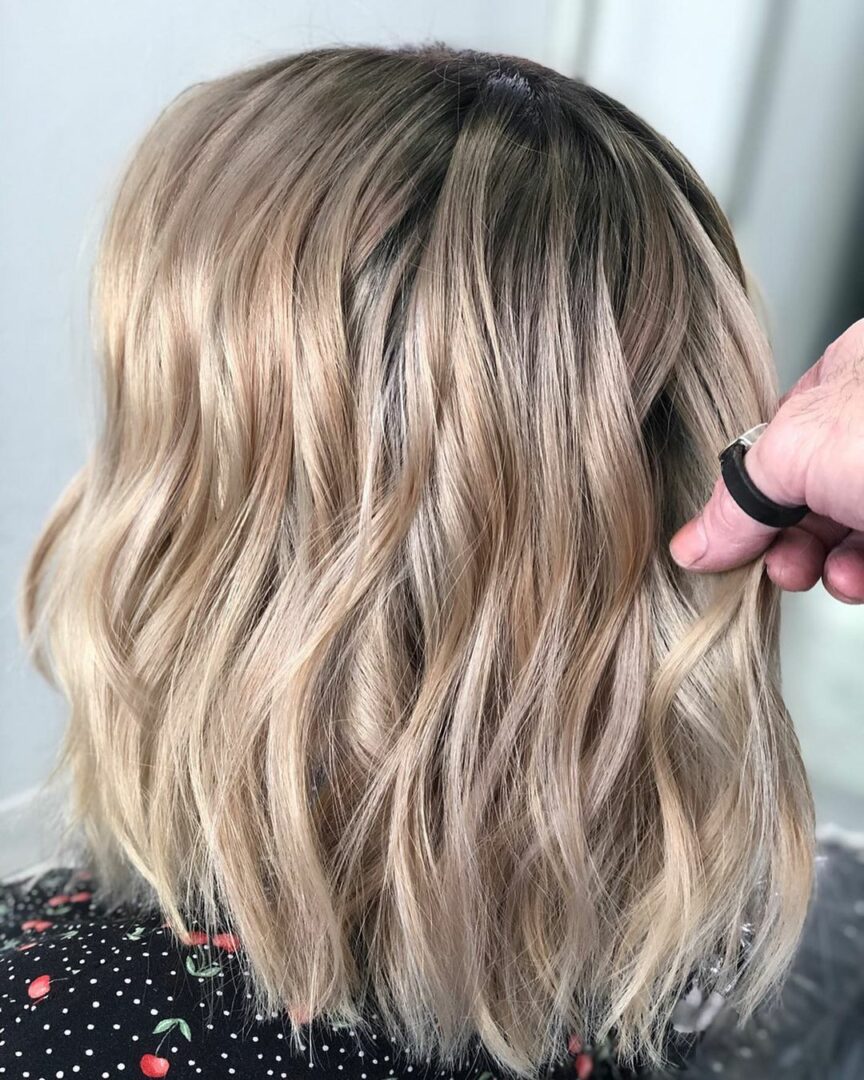 10 ideas de cabello rubio champán cremoso que tienes que ver