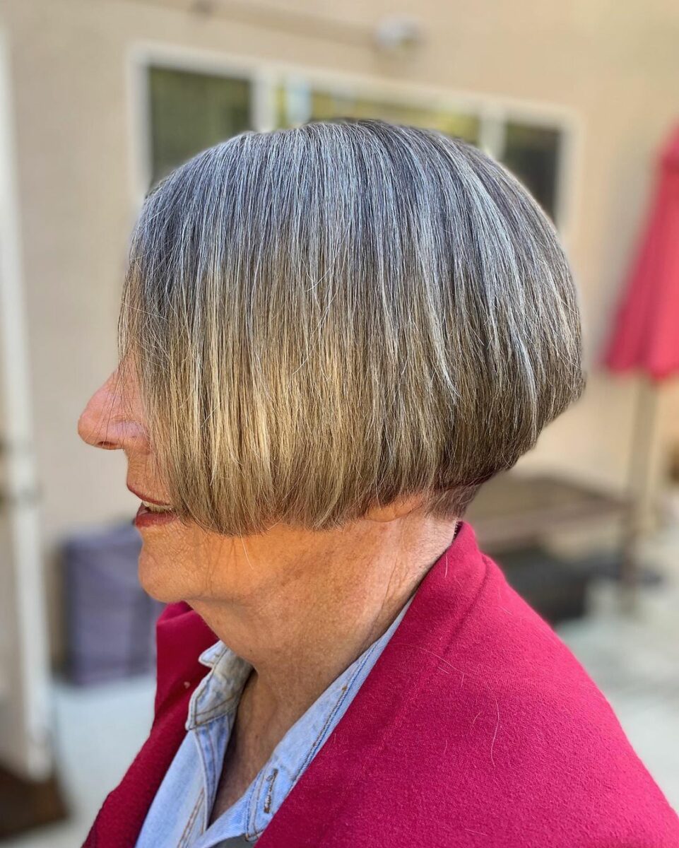 12 Cute And Feminine Graduated Bob Haircuts For Older Women