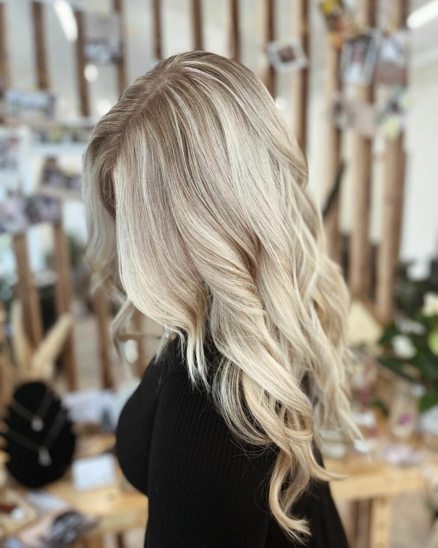 10 ideas de cabello rubio champán cremoso que tienes que ver