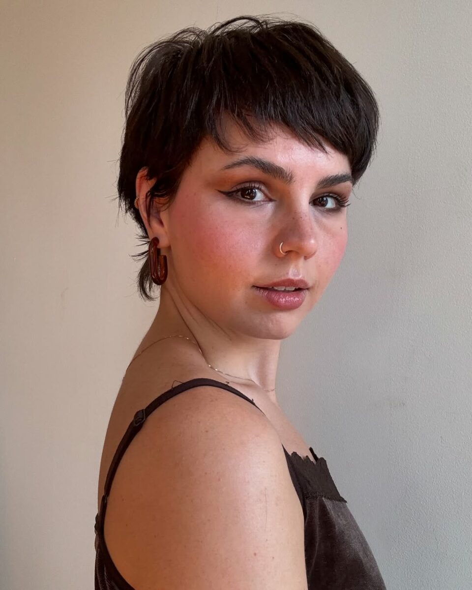 10 Fun Pixie Bob Haircuts With Side Part For A Stylish Look
