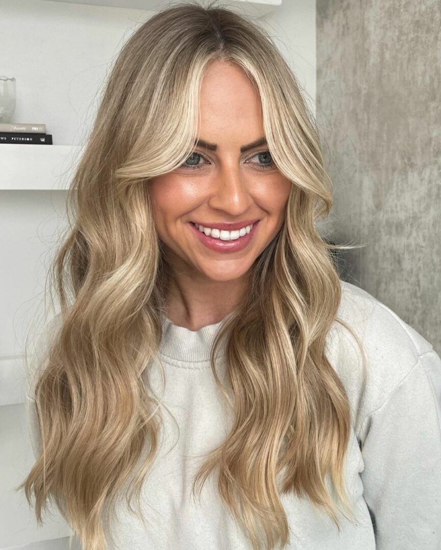 16 Haircuts That Conceal And Contour A Larger Forehead With Style