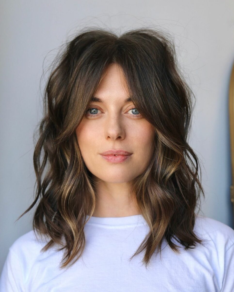 14 Most Flattering Haircuts For Thick Wavy Hair That Will Remove Excess ...