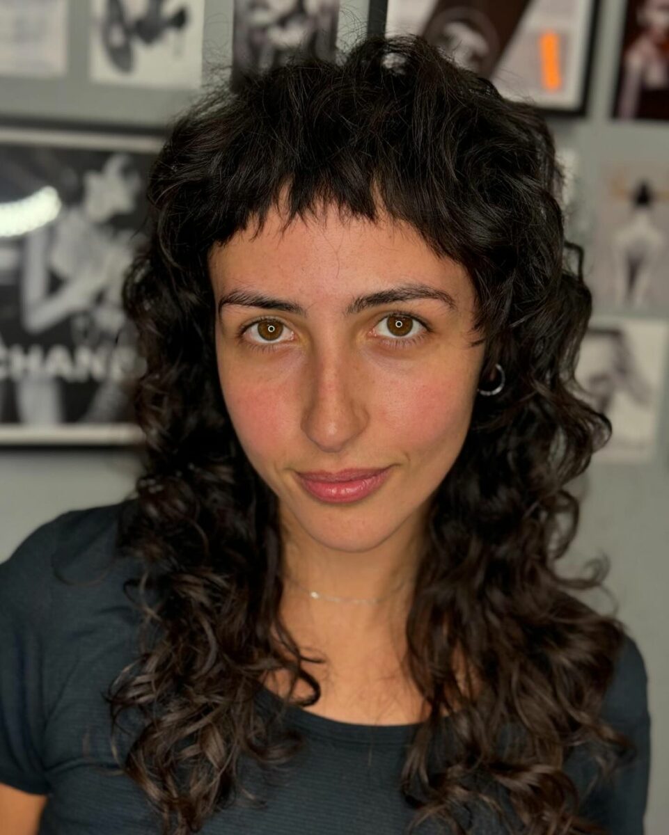 12 Shaggy Wispy Haircuts For The Ultimate Blend Of Volume And Texture