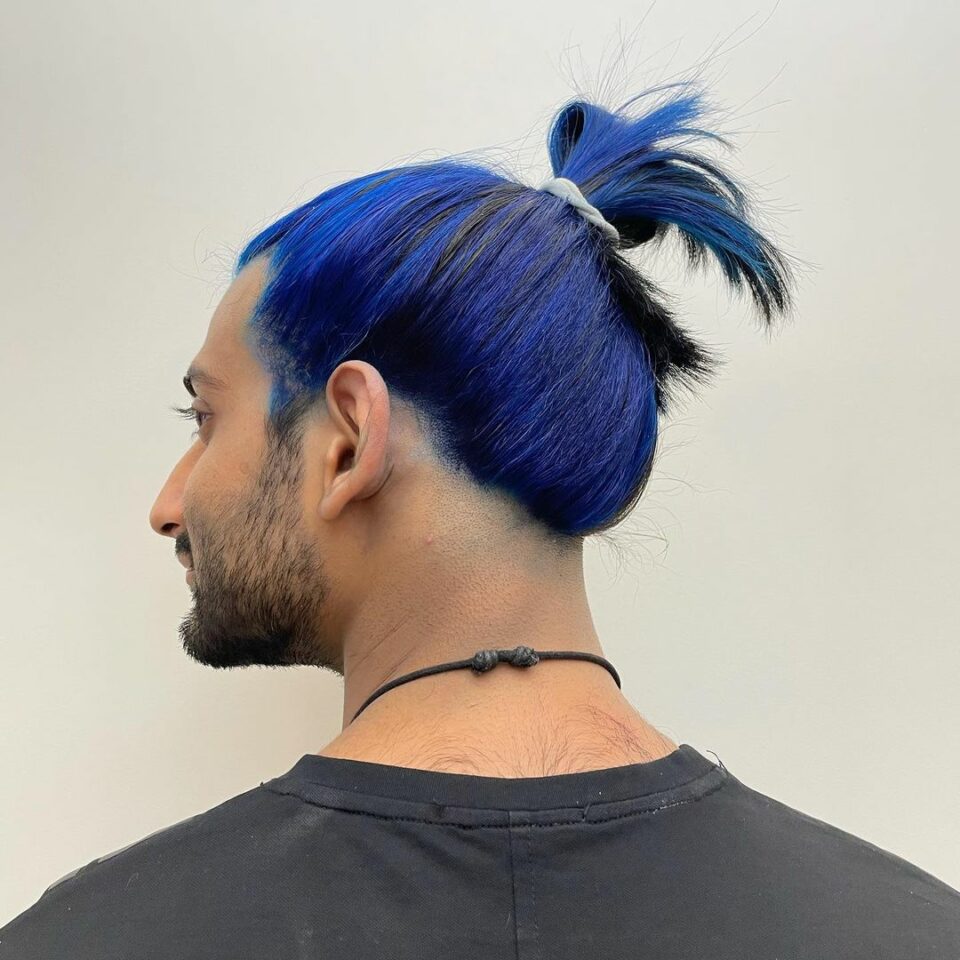 Top 12 Midnight Blue Hair Dreams That Are A Beautiful Disaster