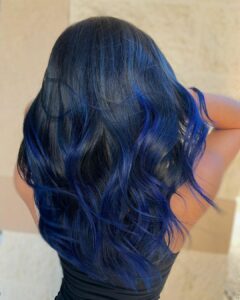 Top 12 Midnight Blue Hair Dreams That Are A Beautiful Disaster