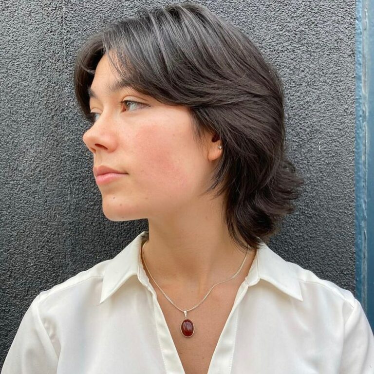 10 Chin-Length Shag Ideas Everyone’s Crazy About