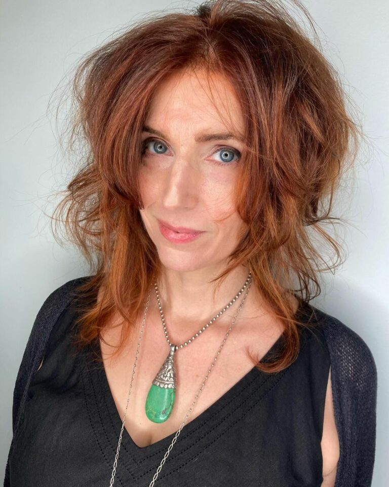 15 Incredible Shag Haircuts For Older Women To Copy ASAP