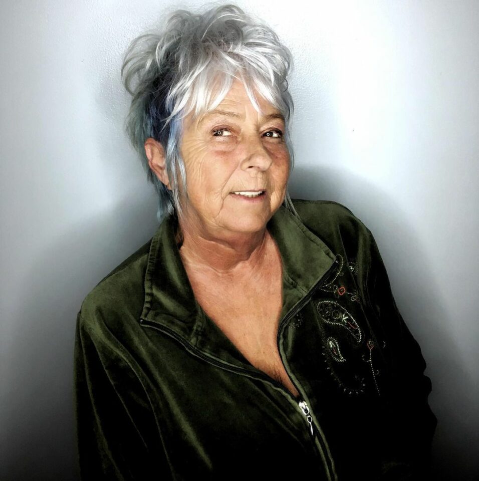 15 Pixie Shag Hairstyles For Bold Women Over 60 That Confirm Age Is ...