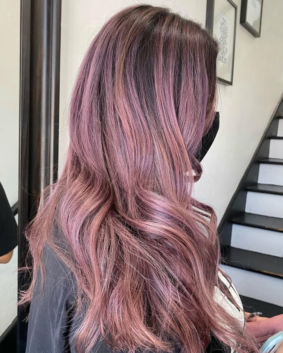 10 Beautiful Rose Gold Highlights For A Dreamy Color This Winter