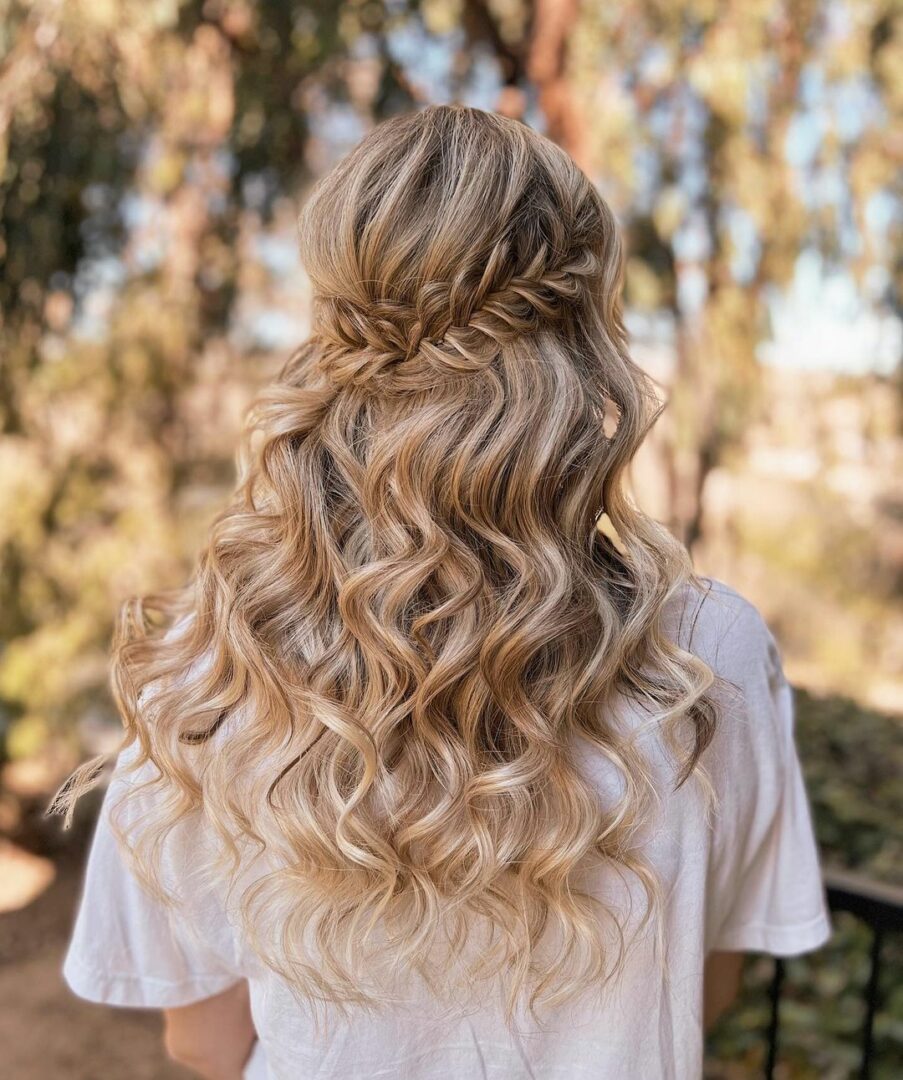 10 Stunning Halo Braids Perfect For Tying The Knot