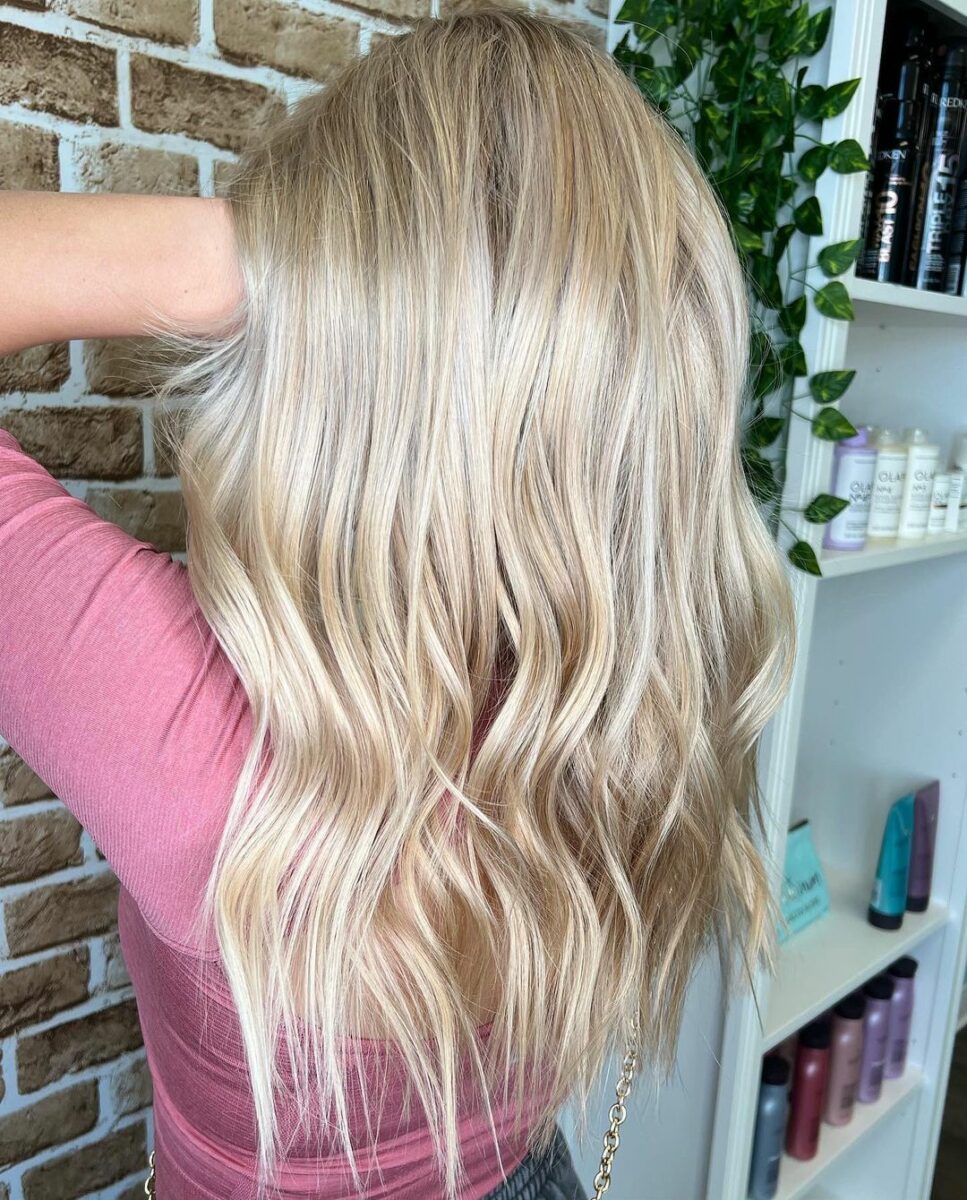 10 Creamy Champagne Blonde Hair Ideas You Need to See
