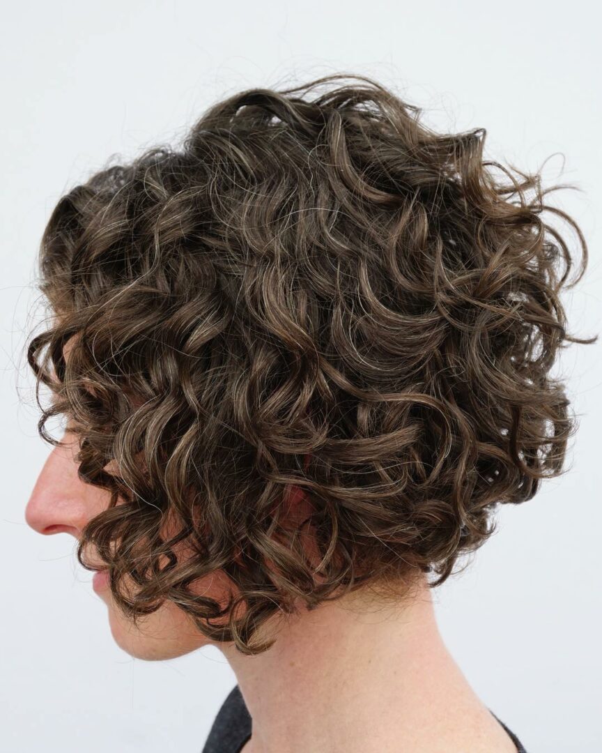 12 Layered Haircuts For Curly Hair That Will Transform Your Curls