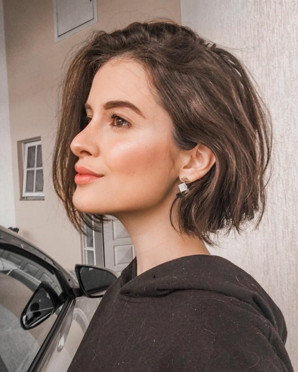 Steal The Show: 14 Chin-Length Blunt Cuts For Those Who Aren't Afraid ...