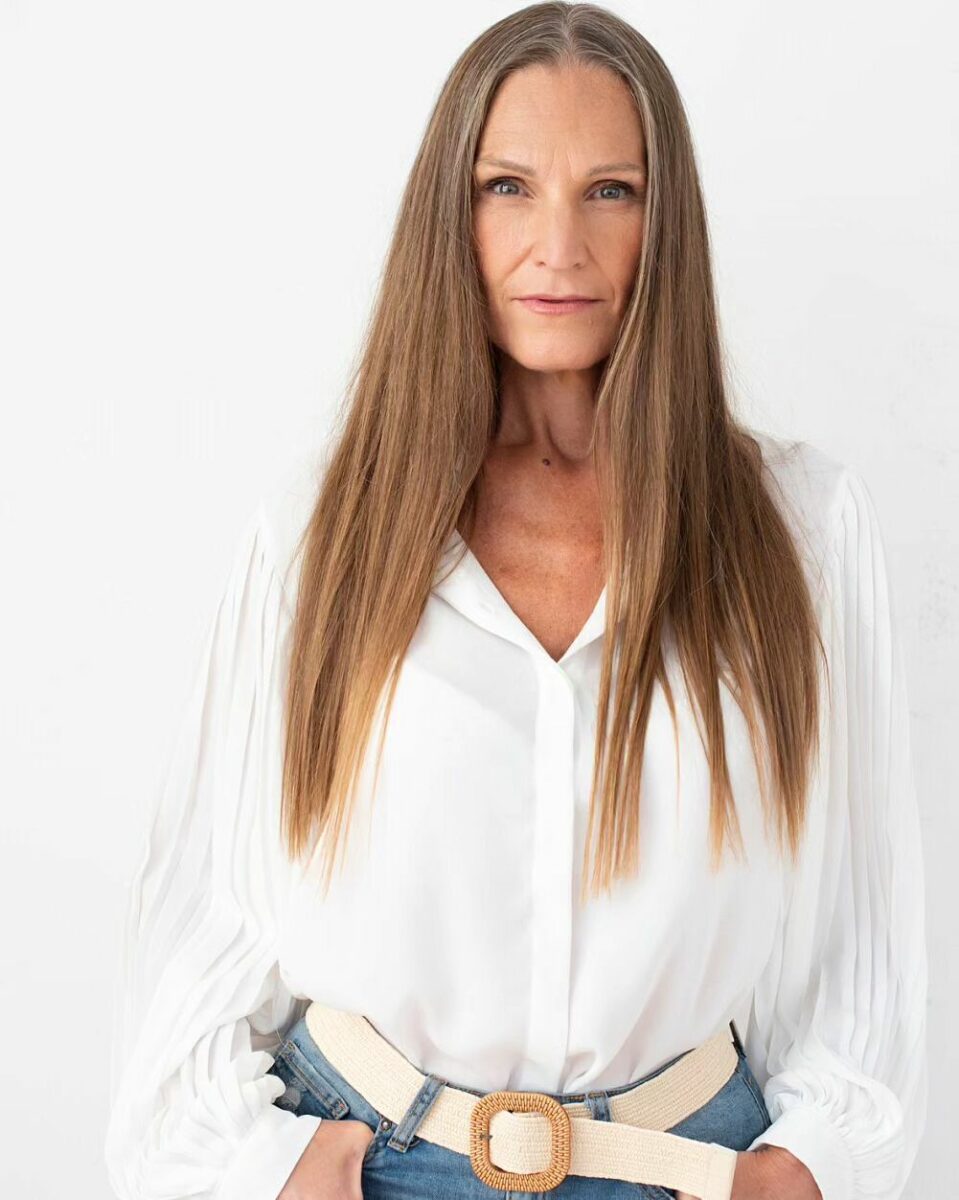 12 Stunning Long Hair Looks For Older Women That Enhance Grace And Style