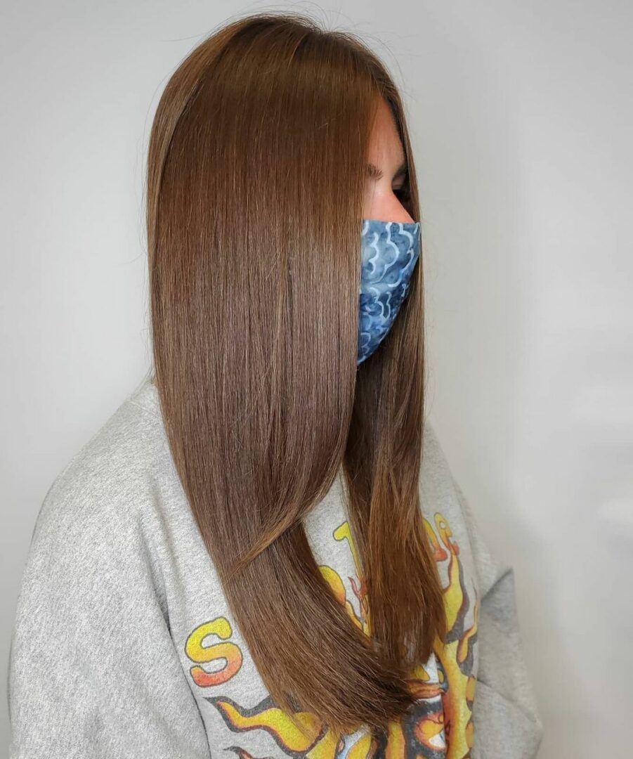 15 Trendiest V-Haircuts For Long Hair You’ll Be Excited To Try