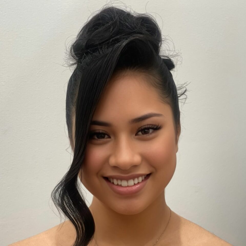 11 Popular Front Hairstyles To Keep You On-Trend