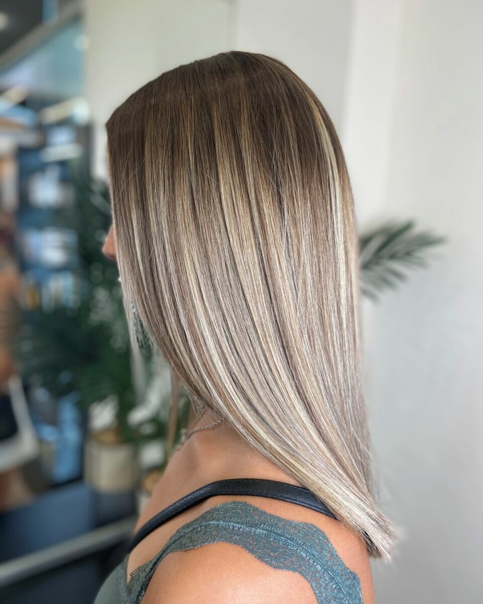 10 Stunning Root Melt Ideas To Help You Go From Brunette To Blonde In ...