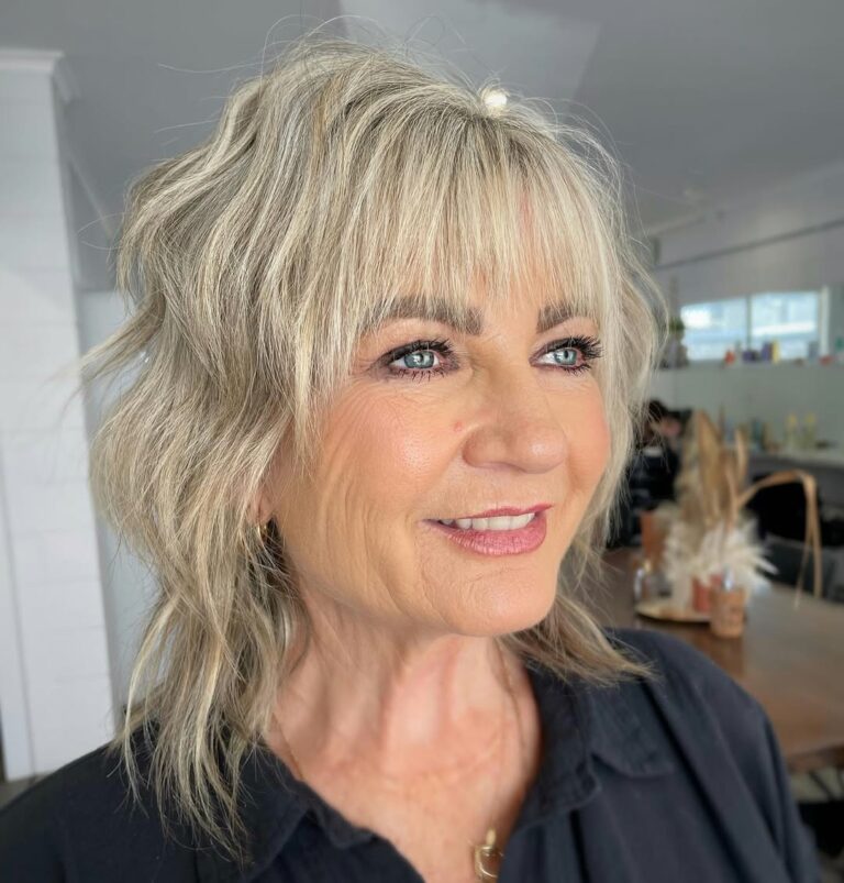 12 Shaggy Hairstyles For Women Over 60 To Refresh Their Appearance