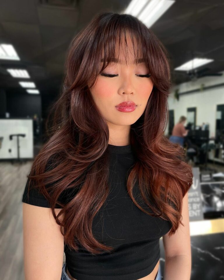 12 Shaggy Wispy Haircuts For The Ultimate Blend Of Volume And Texture