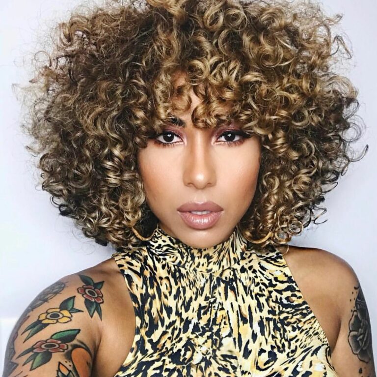 13 2025's Haircut Trends For Women With Thick Hair To Make You Feel ...