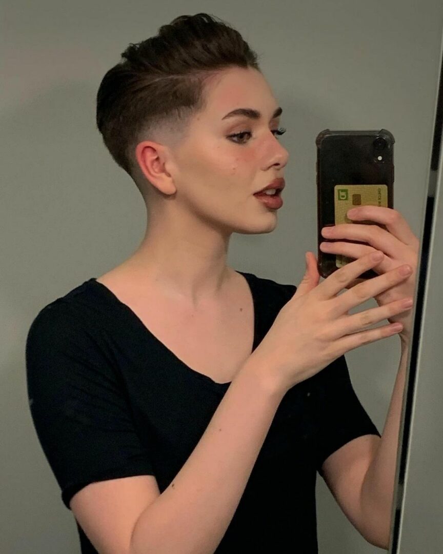 11 Coupes de cheveux courtes et faciles à réaliser pour les cheveux ...