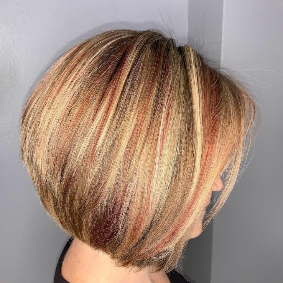 11 Stacked Bobs For Fine Hair To Give You Feminine Short Hair Inspiration